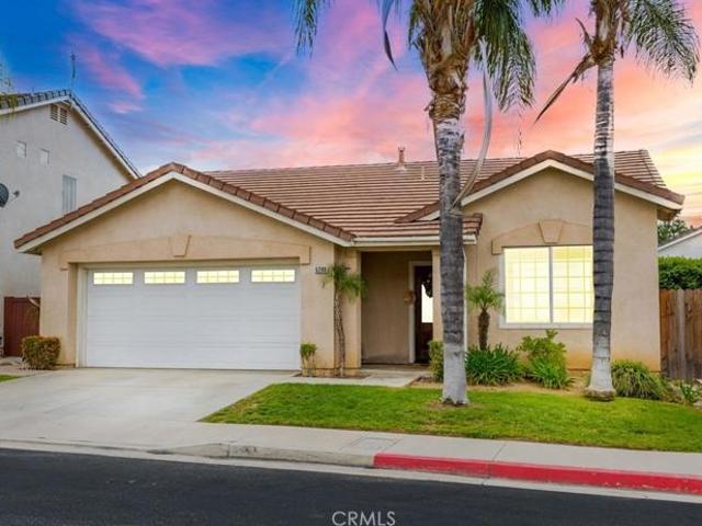 5200 Melbourne Pl, Riverside, CA 92508