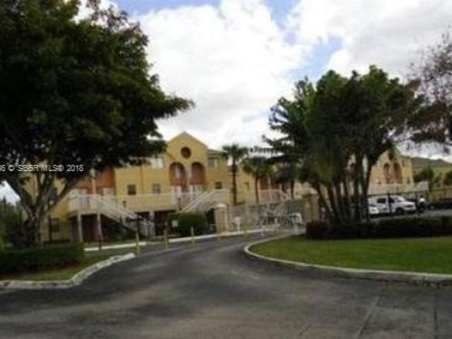 5200 NW 31st Ave Apt 92, Fort Lauderdale, FL 33309