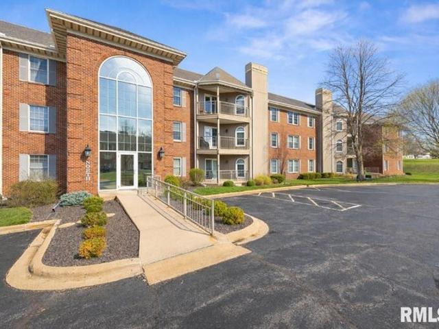 5200 N Knoxville Rd Unit 107N, Peoria, IL 61614