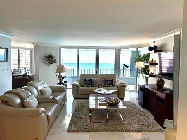 5200 N Ocean Dr Unit 1801, Singer Island, US, FL