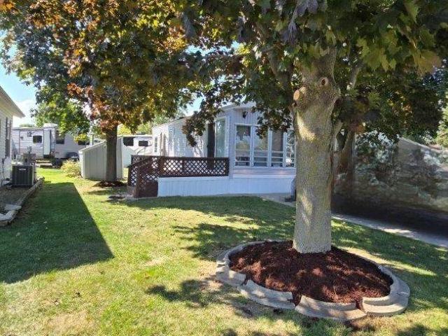 5200 Cambridge Drive