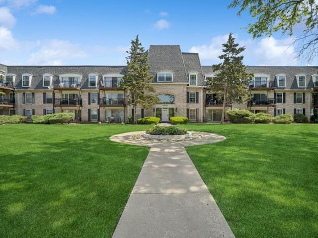 5200 Carriageway Dr Apt 214, Rolling Meadows, IL 60008