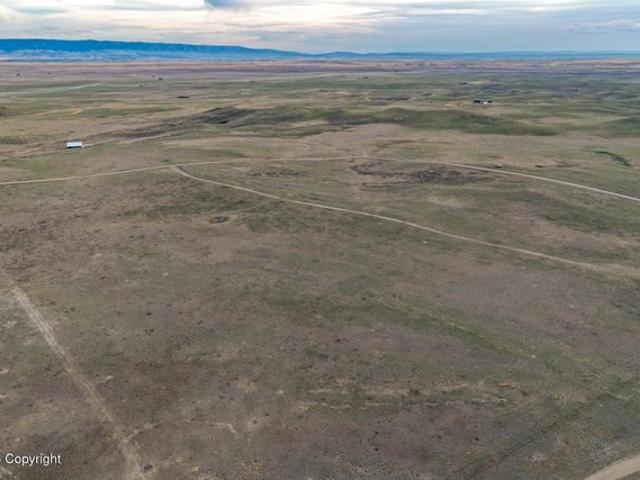 5200 Desperado Dr, Casper, WY 82601