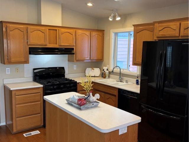 5200 Heil Ave, Unit 7, Huntington Beach, CA 92649 | MLS #OC26074 | Compass