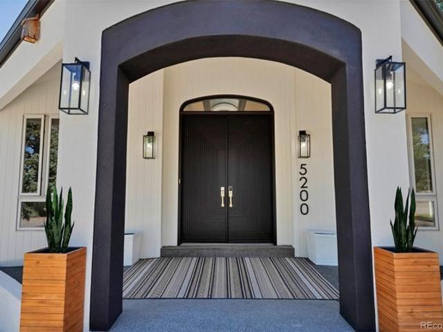 5200 Sunset Dr, Bow Mar, CO 80123