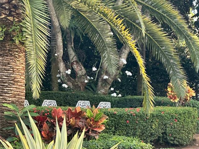 5200 SW 113th Ave, Davie, FL 33330 | MLS #A11990 | Compass