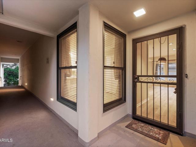 5200 s lakeshore drive # 207