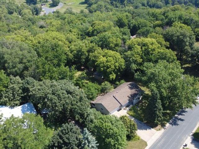5200 W 135th St, Savage, MN 55378