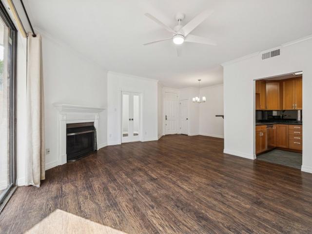 5200 Weslayan St 101, Houston, TX