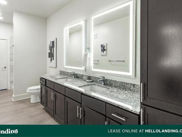 5200 White Settlement Rd 1 Bedroom Apartment for Rent at 5200 White Settlement Rd, Fort Worth, TX 76114