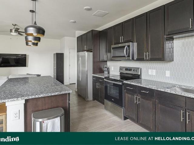 5200 White Settlement Rd 2 Bedroom Apartment for Rent at 5200 White Settlement Rd, Fort Worth, TX 76114