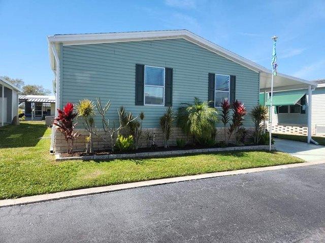 5200 28th St N Lot 424, Saint Petersburg, FL 33714