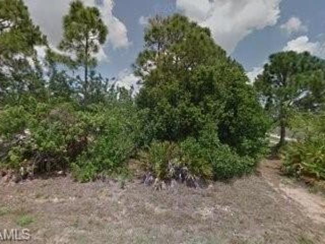 5200 5th St W, Lehigh Acres, FL 33971