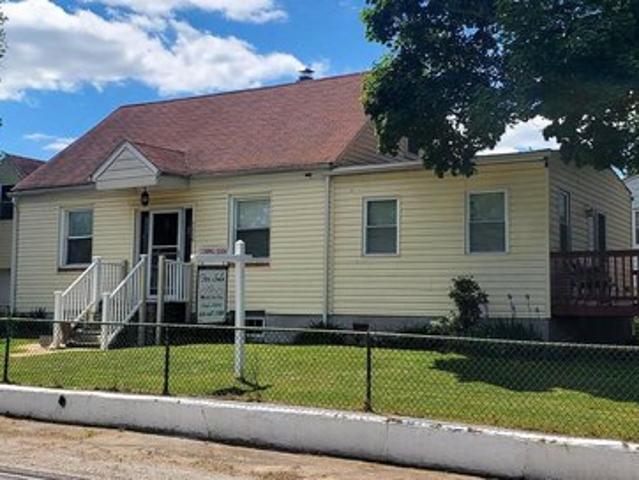 5200 6th St, Baltimore, MD 21225