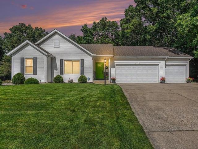 52017 Trenton Woods Dr, Granger, IN 46530