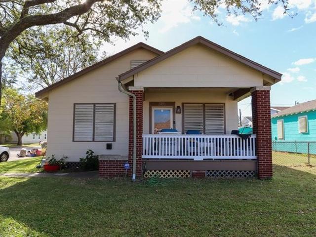 5201 Avenue O 1/2, Galveston, TX 77551