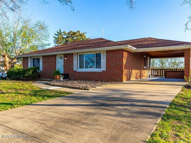 5201 Henwick Ln, Jefferson City, MO 65109