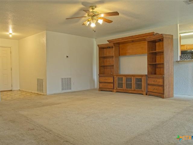 5201 Holster Drive