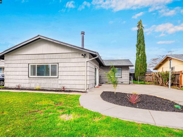 5201 Sky Pkwy, Sacramento, CA 95823 | MLS #41124 | Compass