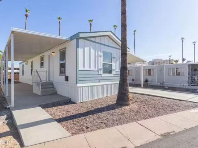 5201 W Camelback, Phoenix, AZ 85031 MLS 6788739