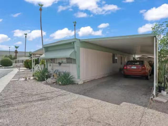 5201 W Camelback Rd #204, Phoenix, AZ 85031 MLS 6784049