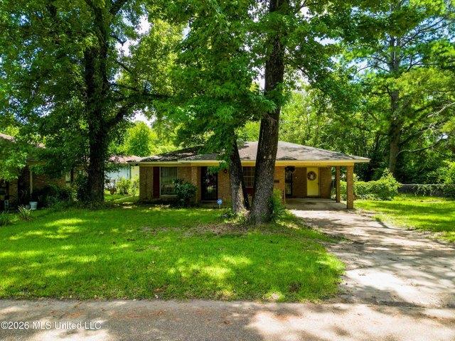 5202 Ginger Dr, Jackson, MS 39209
