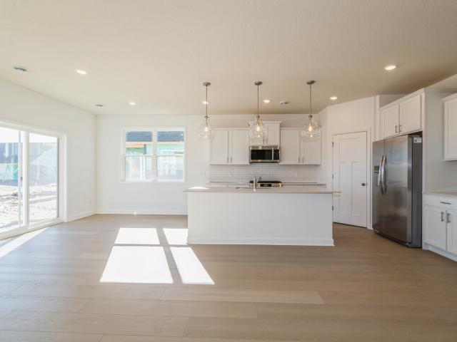 5202 Long Pointe Bay