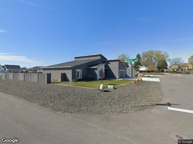5202 W Henry Ct, Pasco, WA 99301