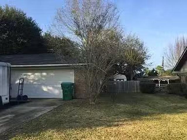 52032700 2322 Lynn Avenue