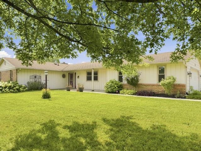 5203 Oak Mast Trl, Fort Wayne, IN 46804