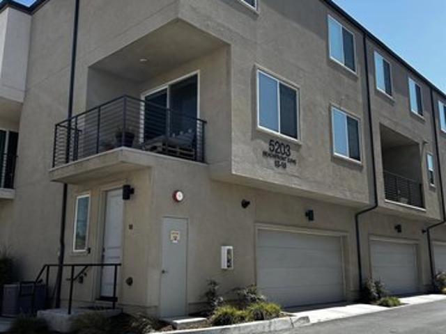 5203 Beachfront Cove St Unit 18, San Diego, CA 92154