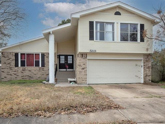 5203 Bear Pass Ct, Katy, TX 77449