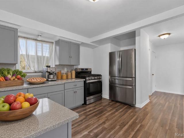 5203 Devonshire Road
