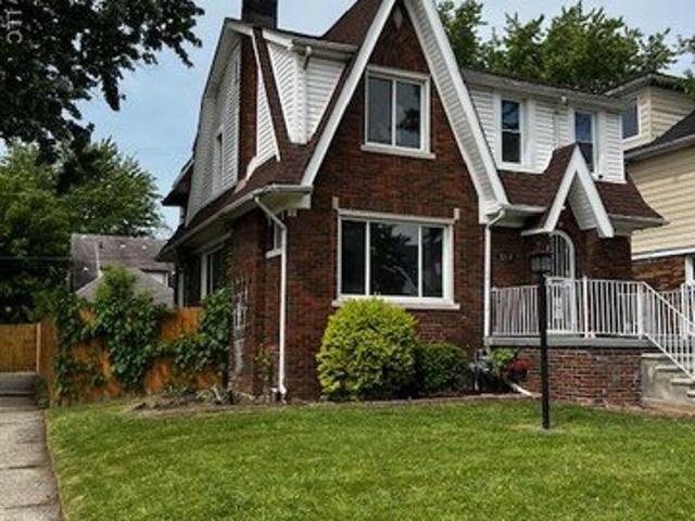 5203 Devonshire Rd, Detroit, MI 48224