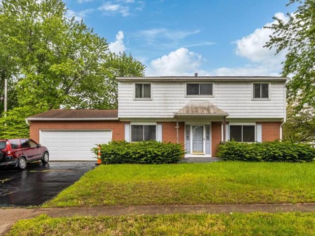 5203 Quincy Dr, Columbus, OH 43232