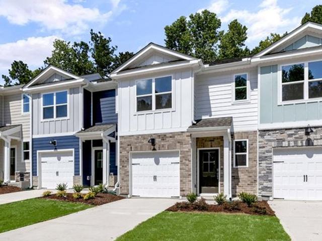 5203 Red Crimson Dr, Willow Spring, NC 27592