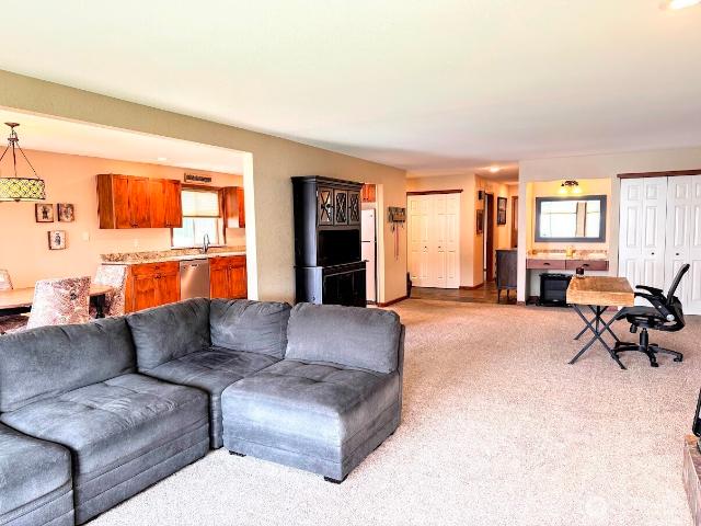 520 11th St NE, Unit 14, East Wenatchee, WA 98802 | MLS #2500 | Compass