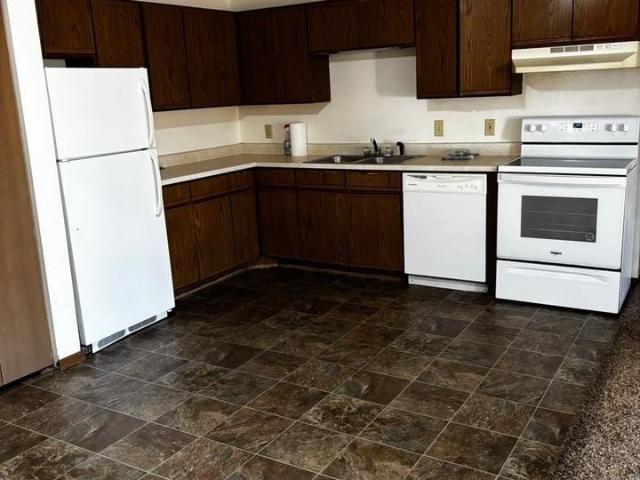 520 15th Ave SE 3 Bedroom Apartment for Rent at 520 15th Ave Se, Saint Cloud, MN 56304
