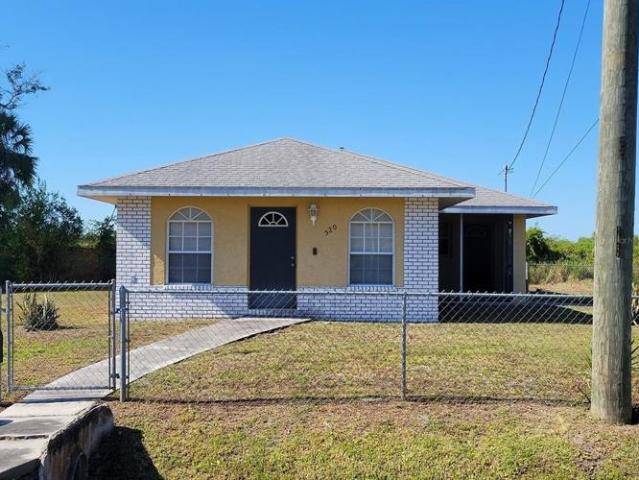 520 30th St E, Palmetto, FL 34221
