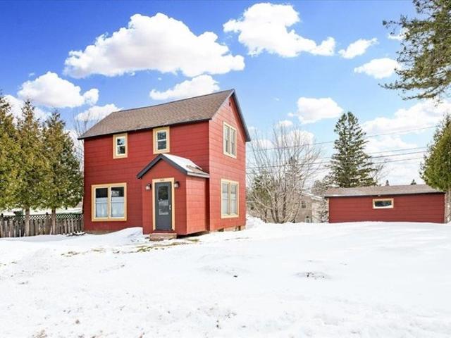 520 7th Ave, Two Harbors, MN 55616