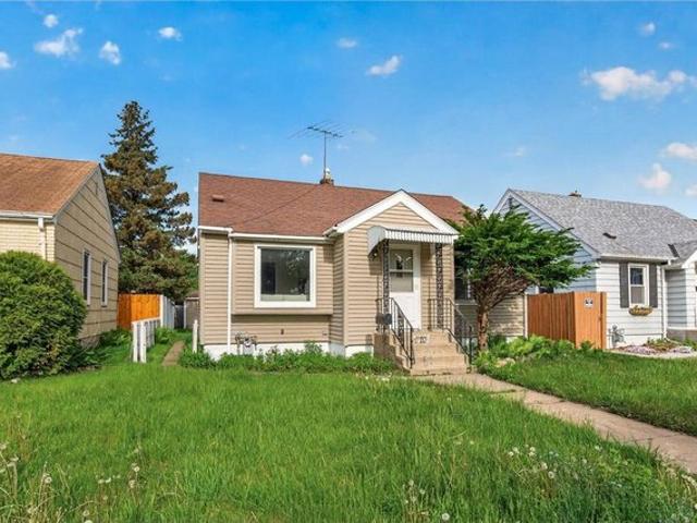 520 7th Ave S, South Saint Paul, MN 55075