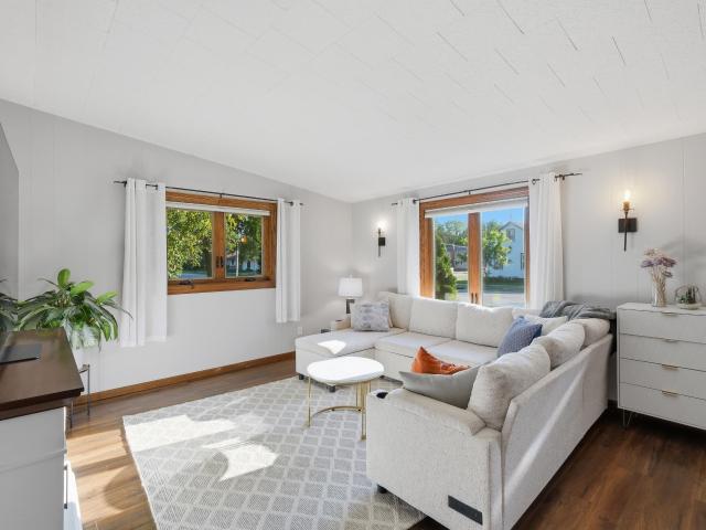 520 6th Street