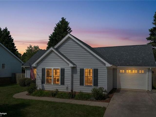 520 Corbin St, Winston Salem, NC 27107