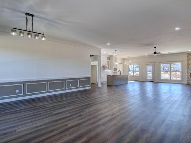 520 Corondelet Lane