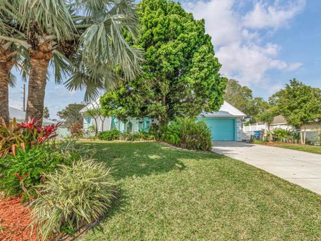 520 California Ave NE, Palm Bay, FL 32907