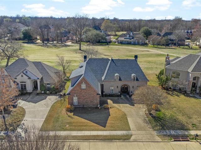 520 Canterbury Ln, Bossier City, LA 71111 | MLS #21185 | Compass