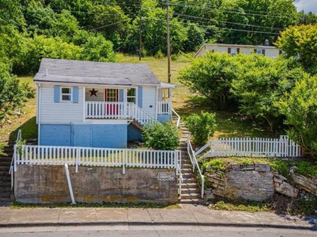 520 Cleveland Rd, Lebanon, VA 24266