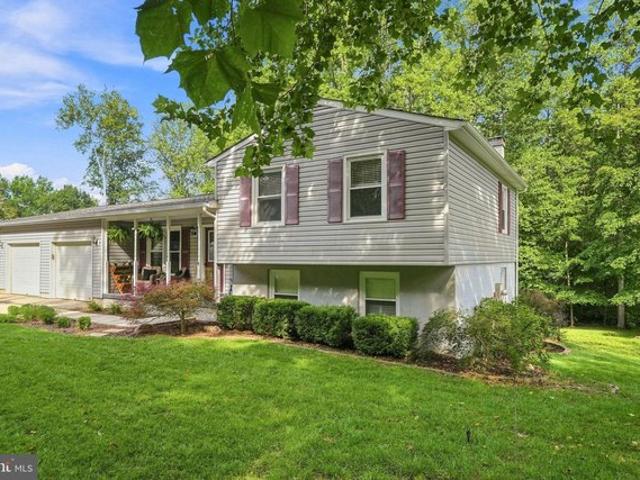 520 Cropp Rd, Fredericksburg, VA 22406