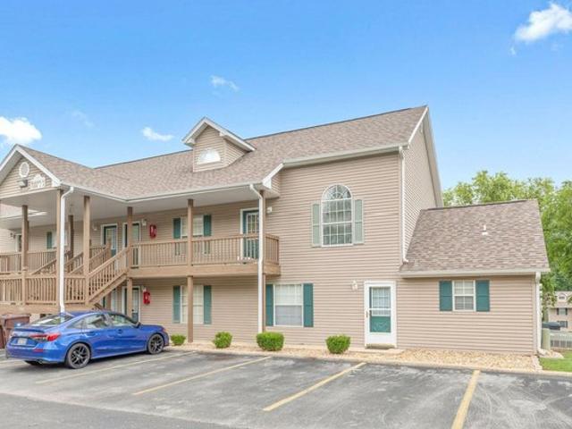 520 Abby Ln Apt 4, Branson, MO 65616