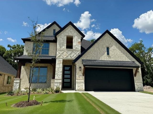 520 Aldred St, Greenville, TX 75401
